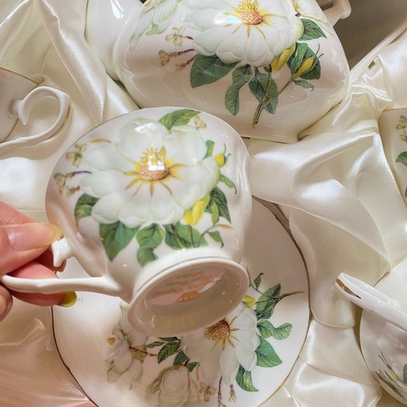 Dining | English Floral China Tea Set Designed By Englands Royal ...